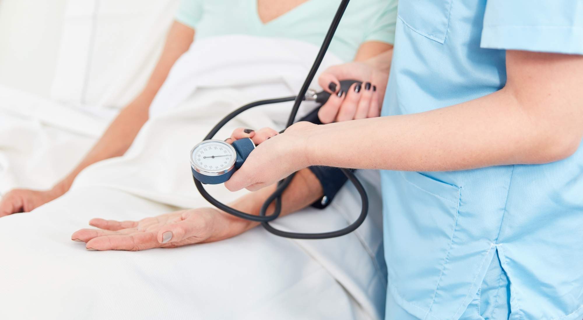 A Guide to Travel Nurse Pay Breakdown - Trusted Nurse Staffing